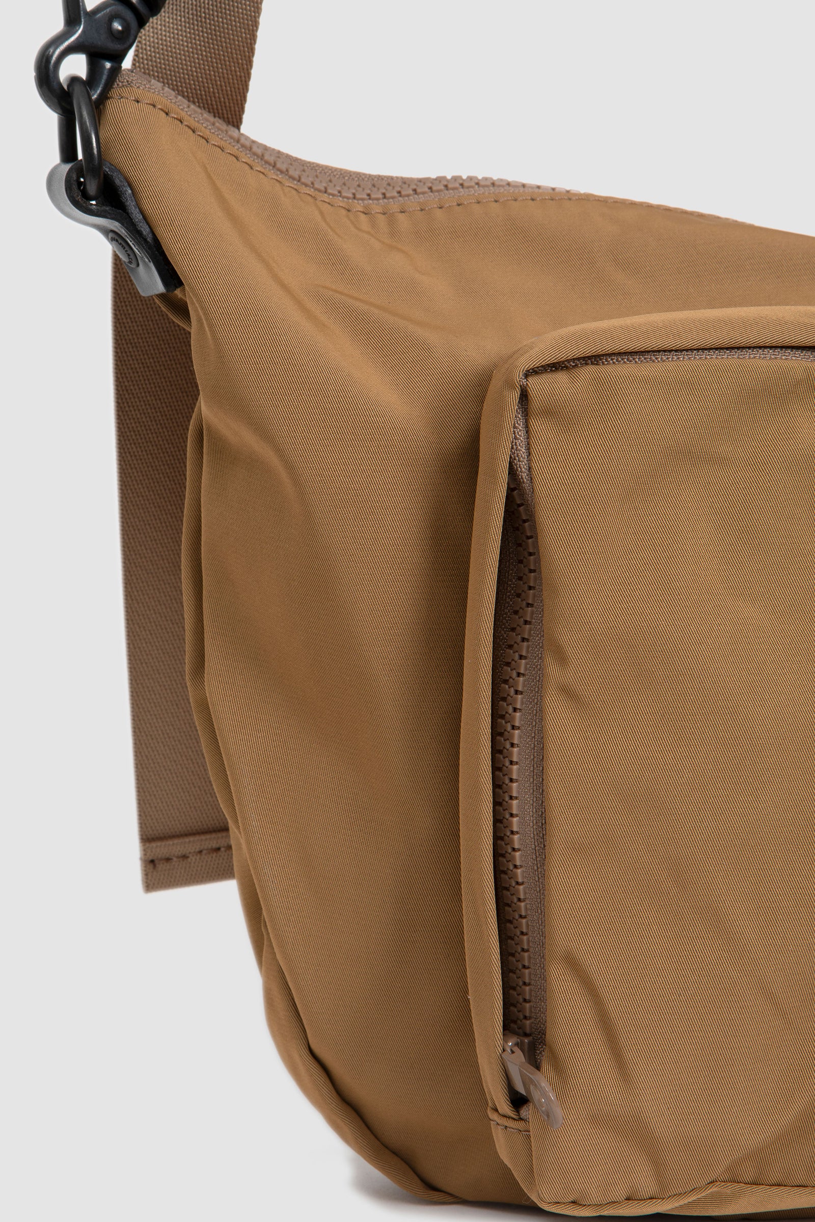 SPORTIVO [Body bag beige]